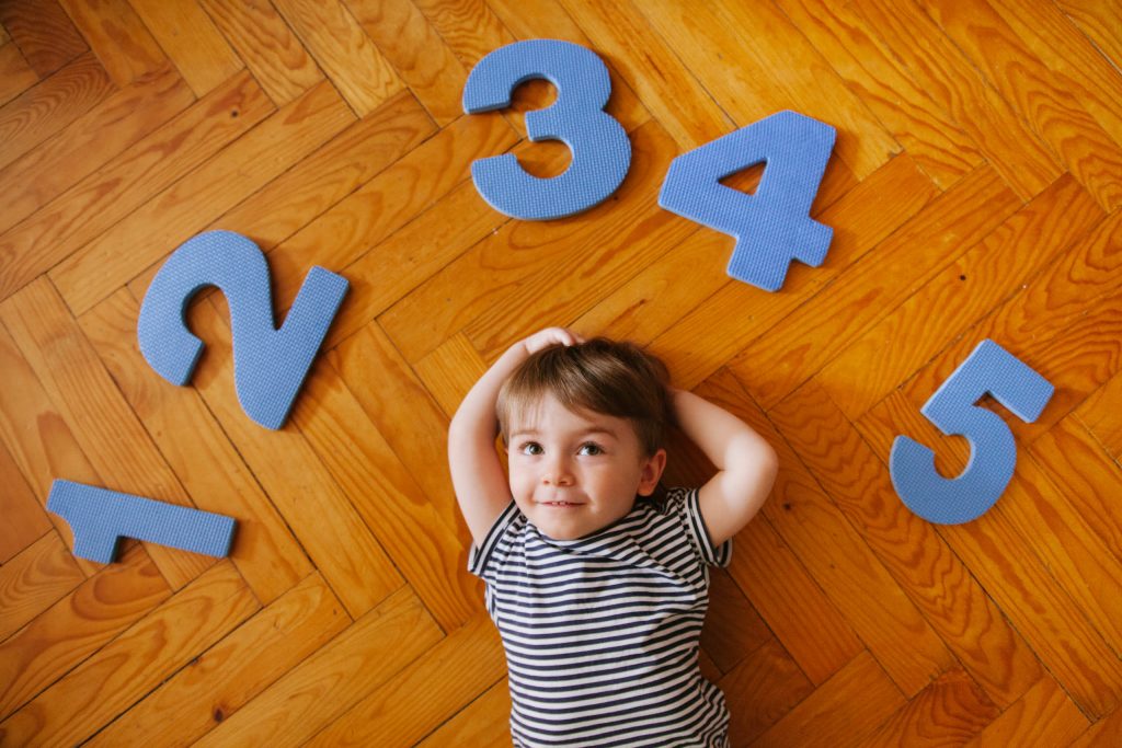 How to teach numbers to babies? Fun Methods - iskiliga